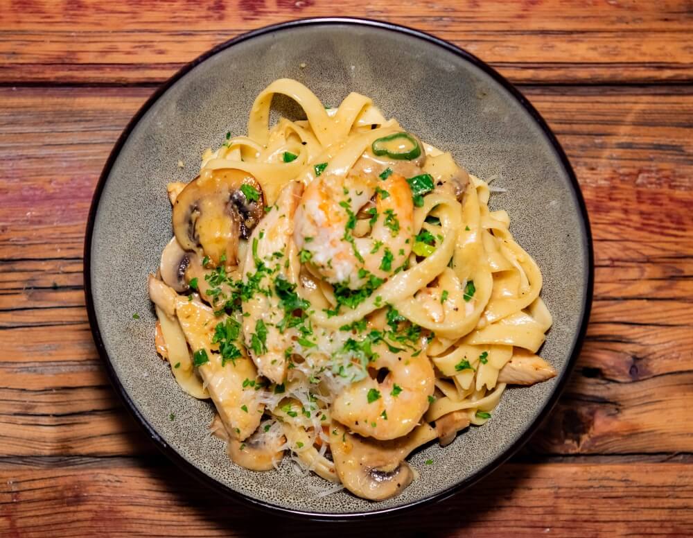 Pilot Station Pizza Order Online