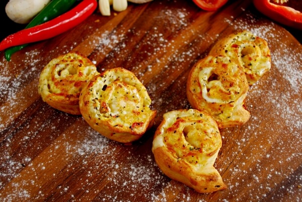 Garlic Scrolls 5pk